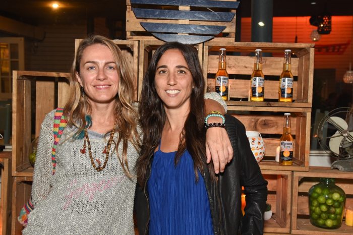 [C+C SOCIALES] Bar Las Cujas continúa con sus fines de semana de ...