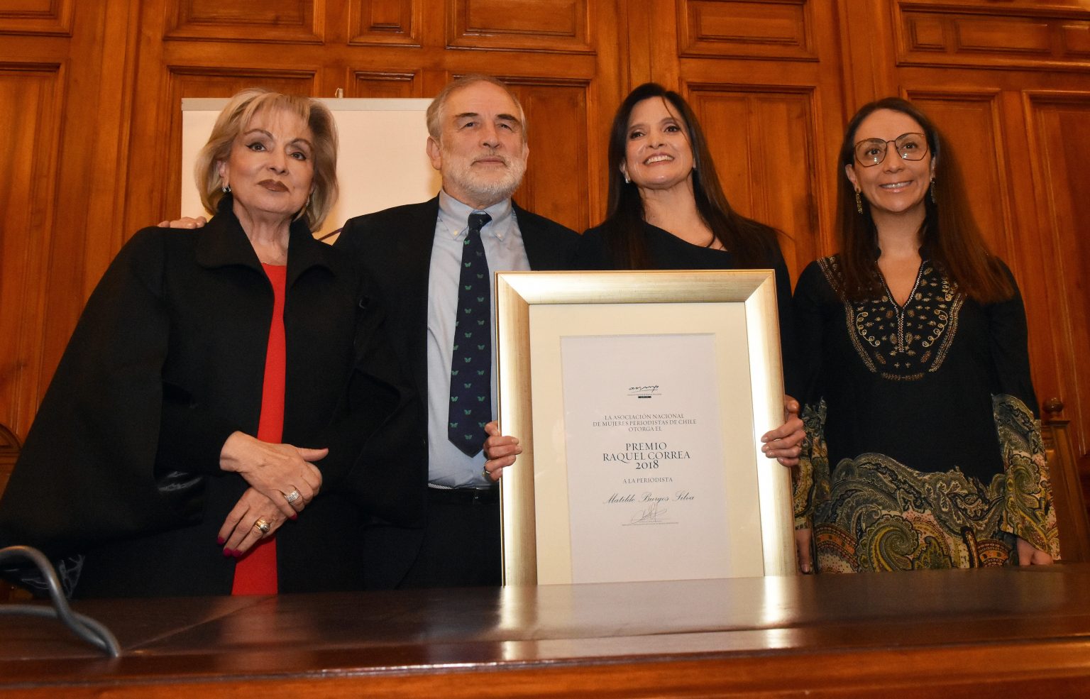 Matilde Burgos recibe el premio «Raquel Correa 2018»
