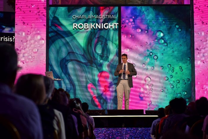 Rob Knight, el científico que lucha para impedir la «extinción» de la ...