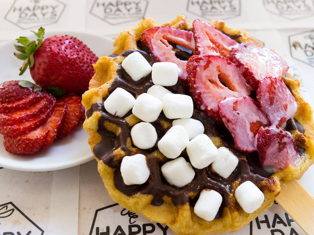La pareja española que trajo los verdaderos waffles a Chile