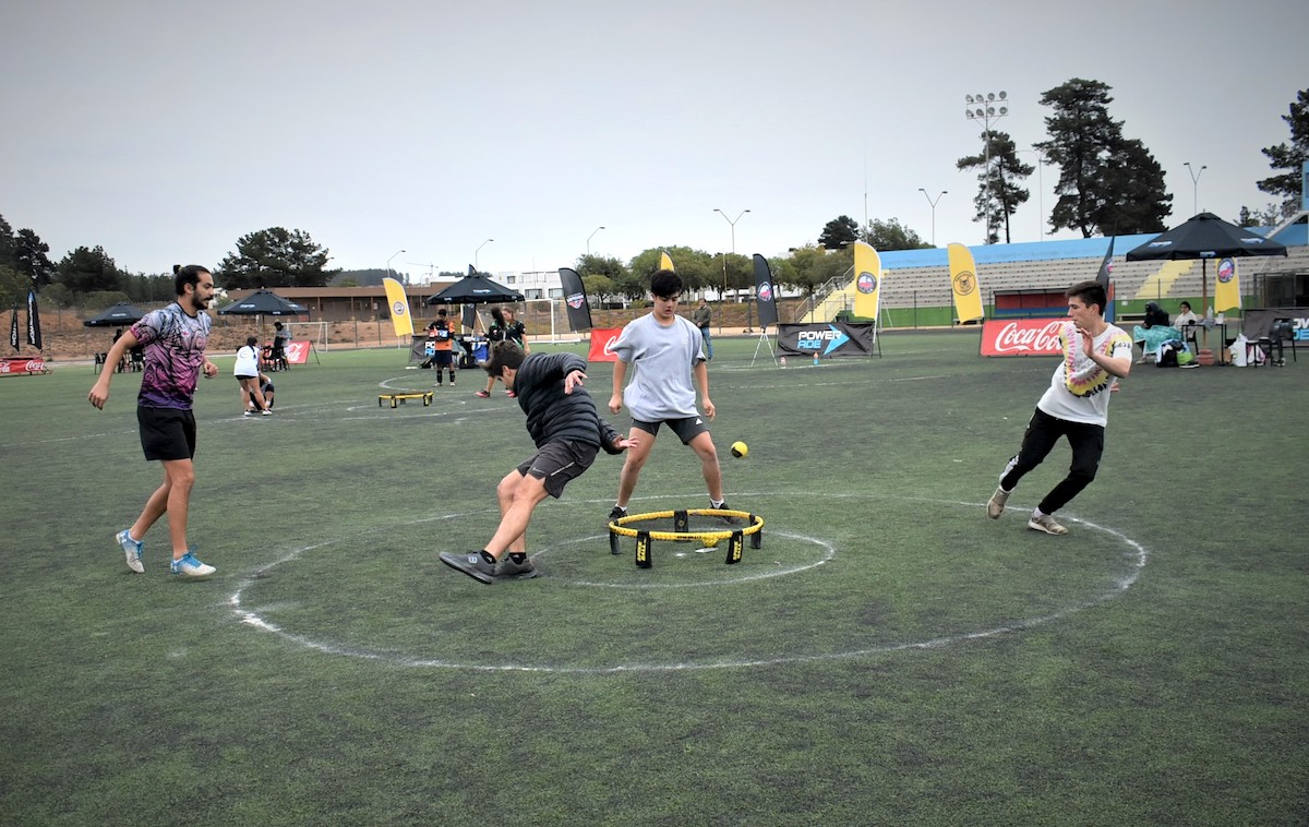 ¿Qué es el Roundnet o Spikeball? El desconocido deporte donde una ...