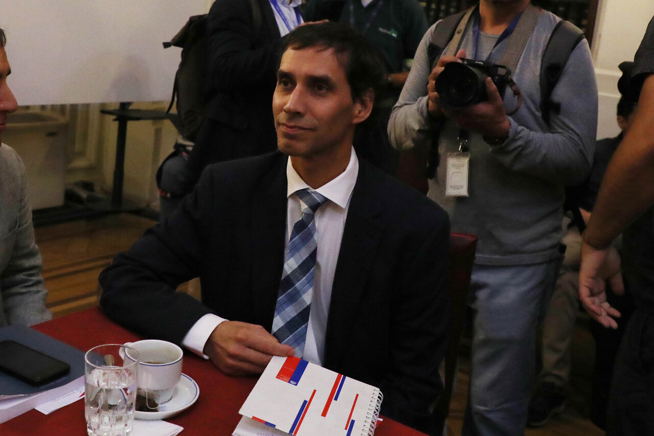 Parte el nuevo proceso constituyente: Comisión Experta se instala y ... Parte el nuevo proceso constituyente: Comisión Experta se instala y ...