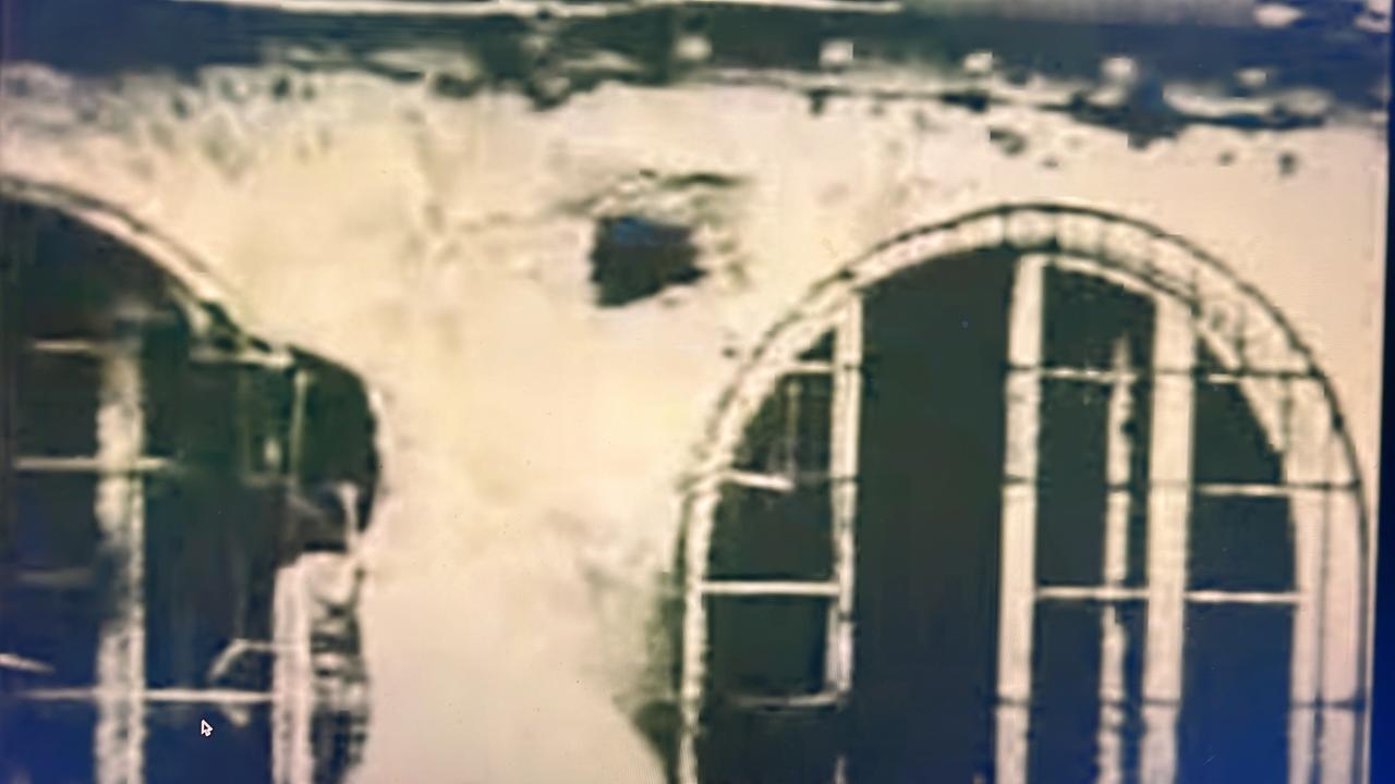 La desconocida historia de los GAP que defendieron la casa de Salvador ...
