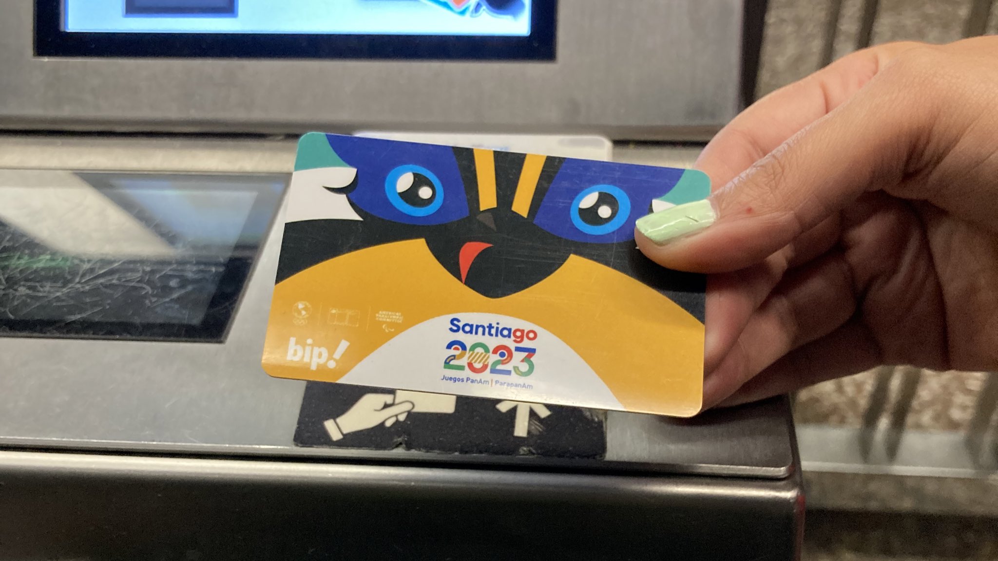 ¿Ya tienes la tuya? Dónde comprar la tarjeta Bip! con Fiu de los Juegos ...