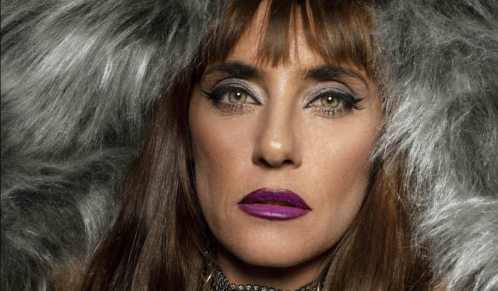 Rapera argentina Sara Hebe en Chillán